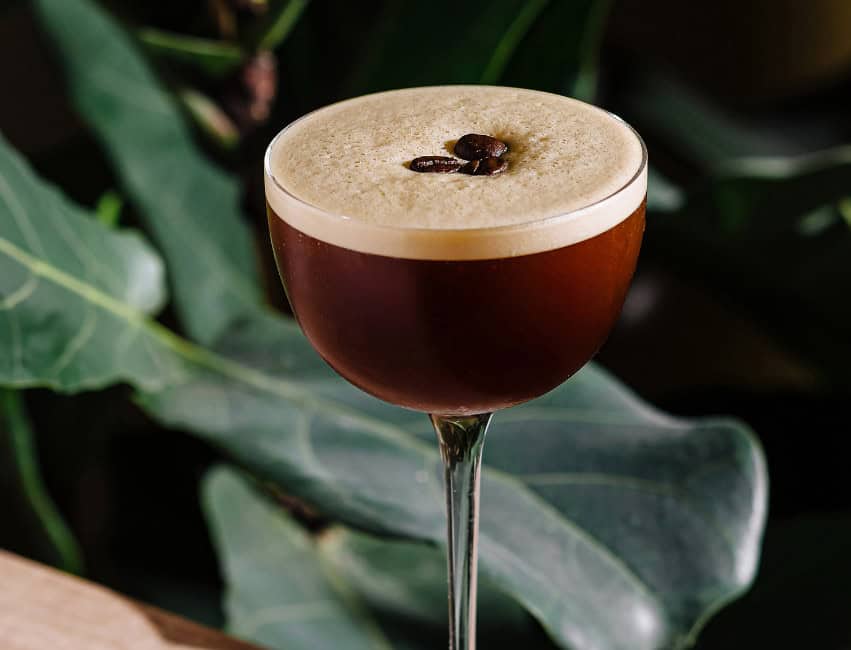 14 Italian Cocktails: Classic Recipes, Modern Twists & Must-Try Drinks ...