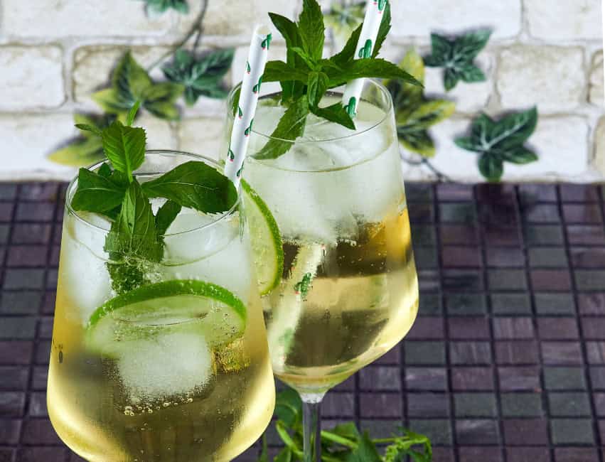 14 Italian Cocktails: Classic Recipes, Modern Twists & Must-Try Drinks ...